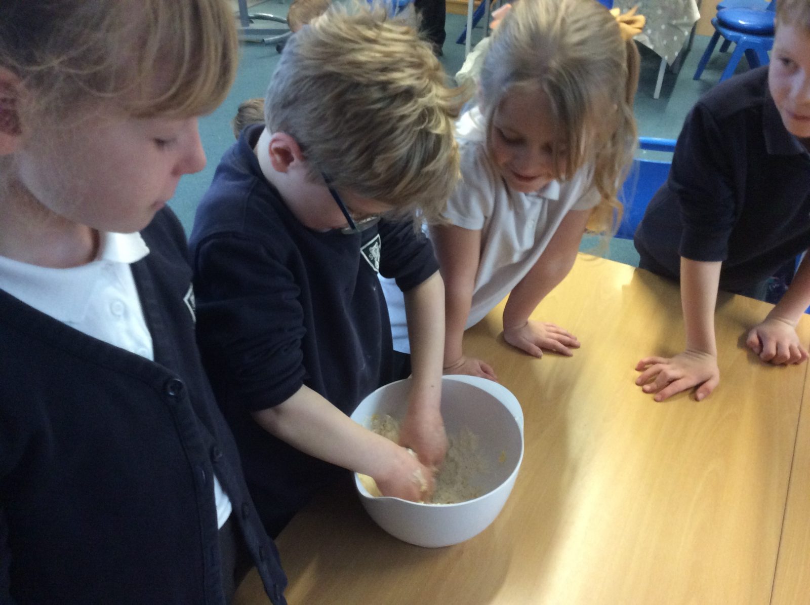 Cooking in year 2- The rubbing in method. – St Michael’s School Aldbourne