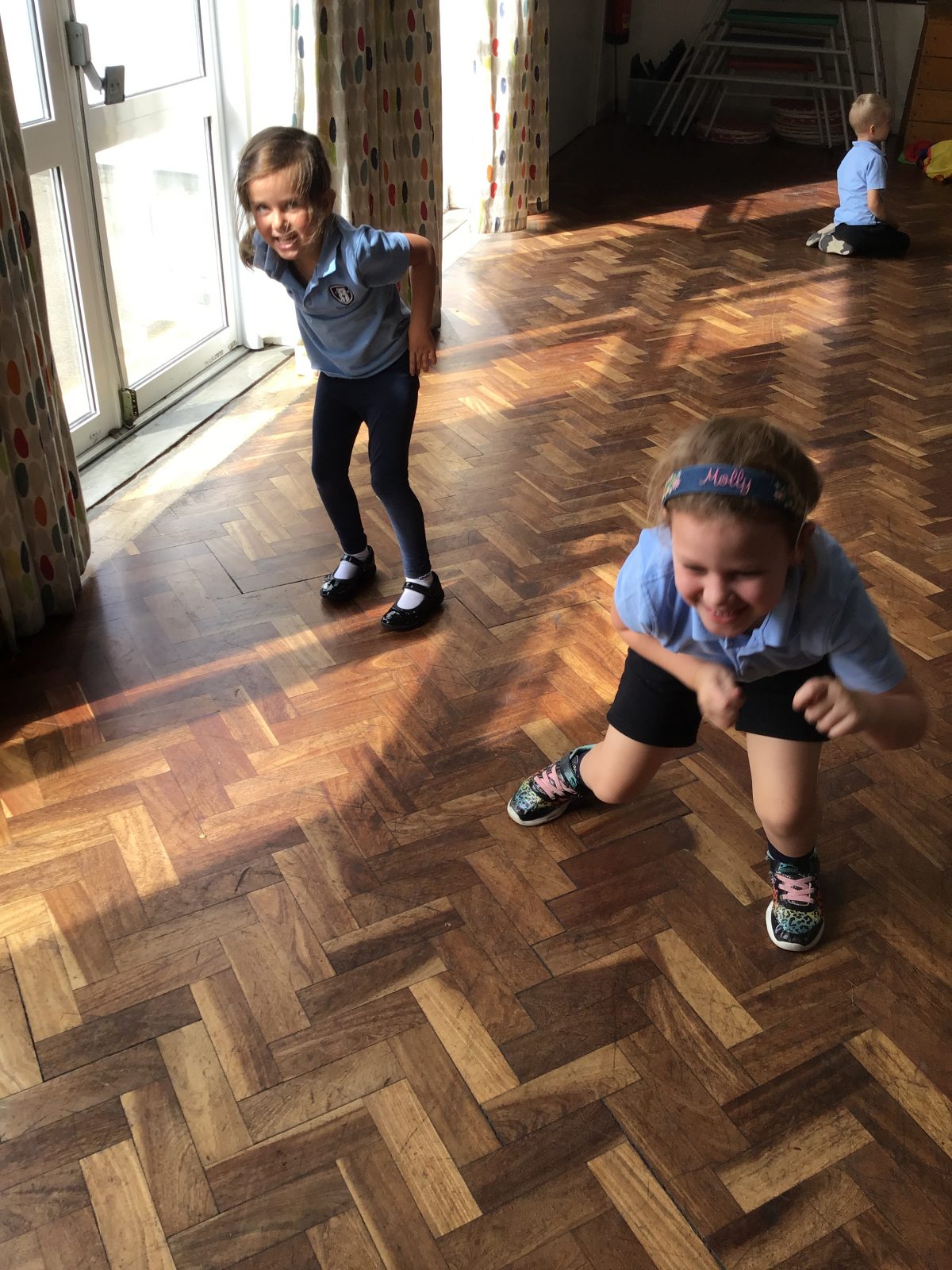 Parachutes in Hazel Class - St Michael’s School Aldbourne