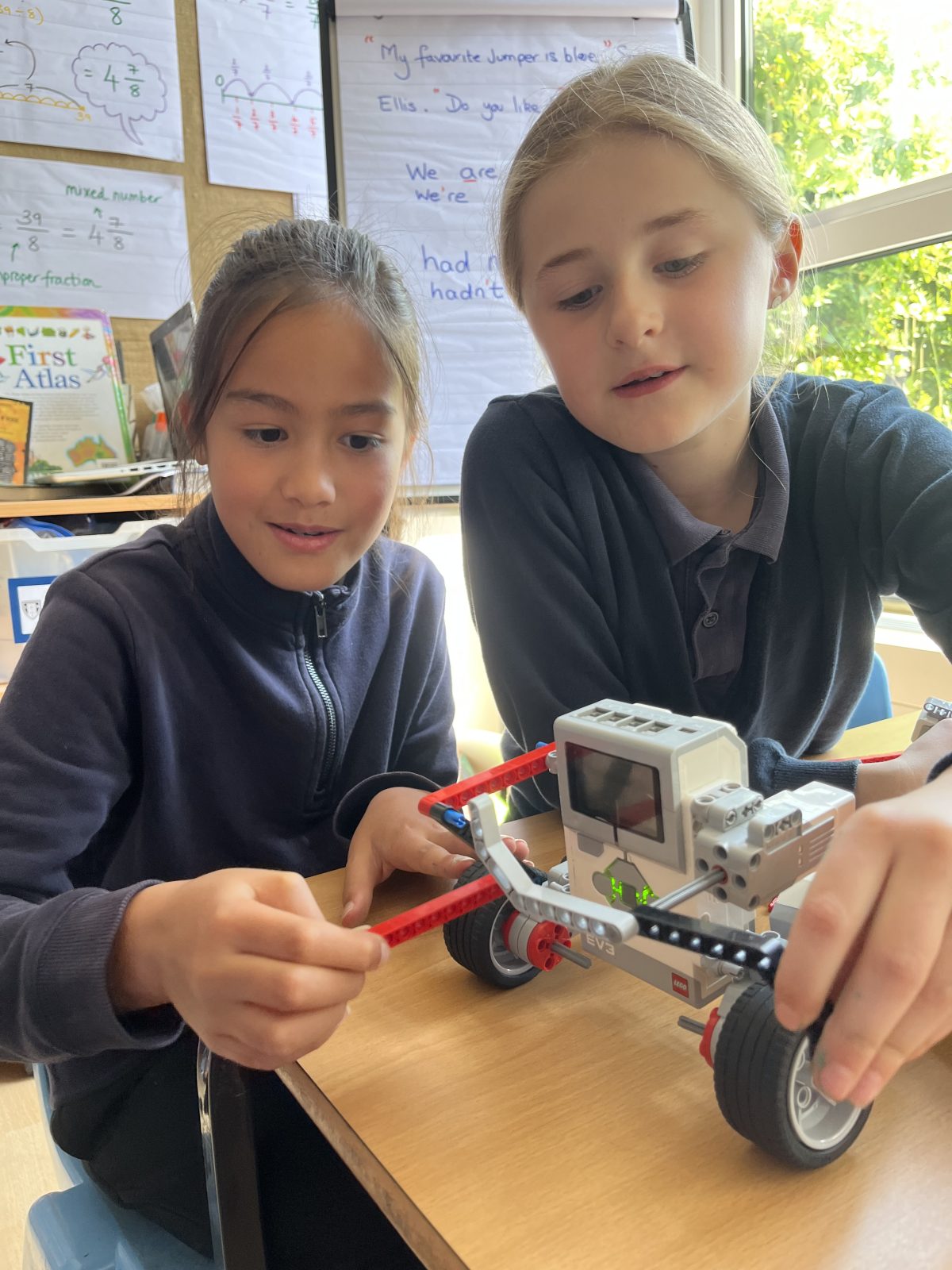 Roboteers Stand By! Robotics In Rowan! – St Michael’s School Aldbourne